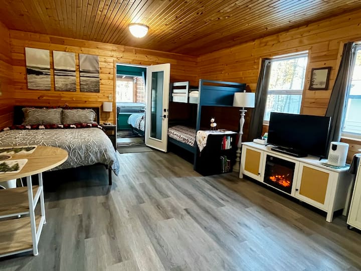 Lakeview Hideaway - Canada