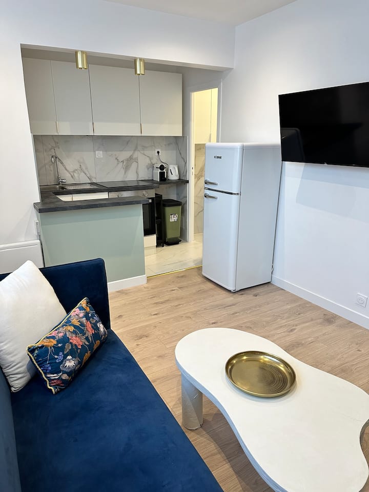 Villa Cosy Avec Jardin Privé, Havre De Paix Design - Villejuif