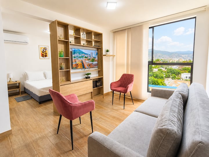 Studio | A/c | City View | Remote Work | Pool - Cali