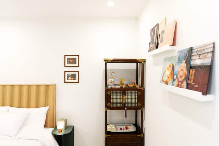 [Spring Brz] Itaewon 4 Beds 3rm 2bath | 3min Stn - Seoul