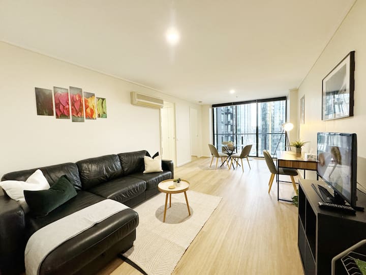 Southbank Apartment - Incl. Indoor Parking Onsite - Rod Laver Arena
