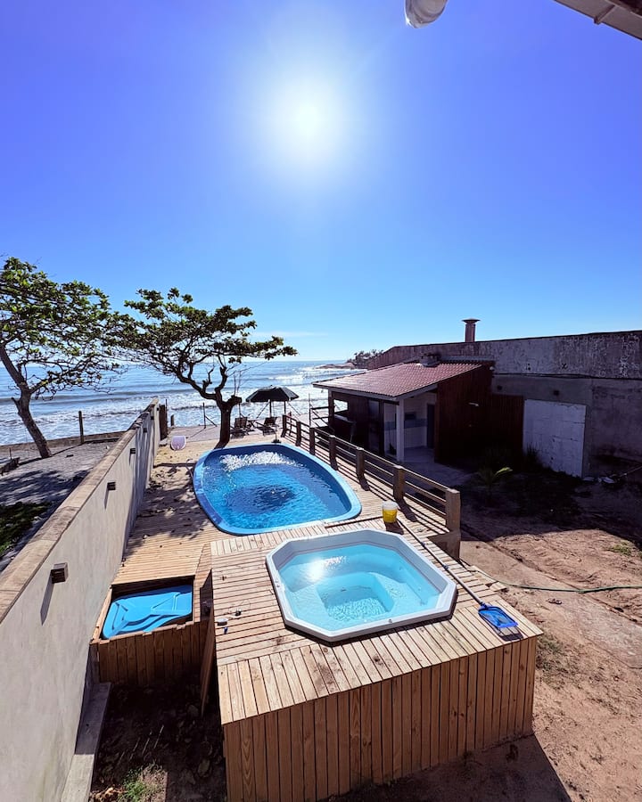 Casa Completa Beira Mar 22 Pessoas - Itapoá
