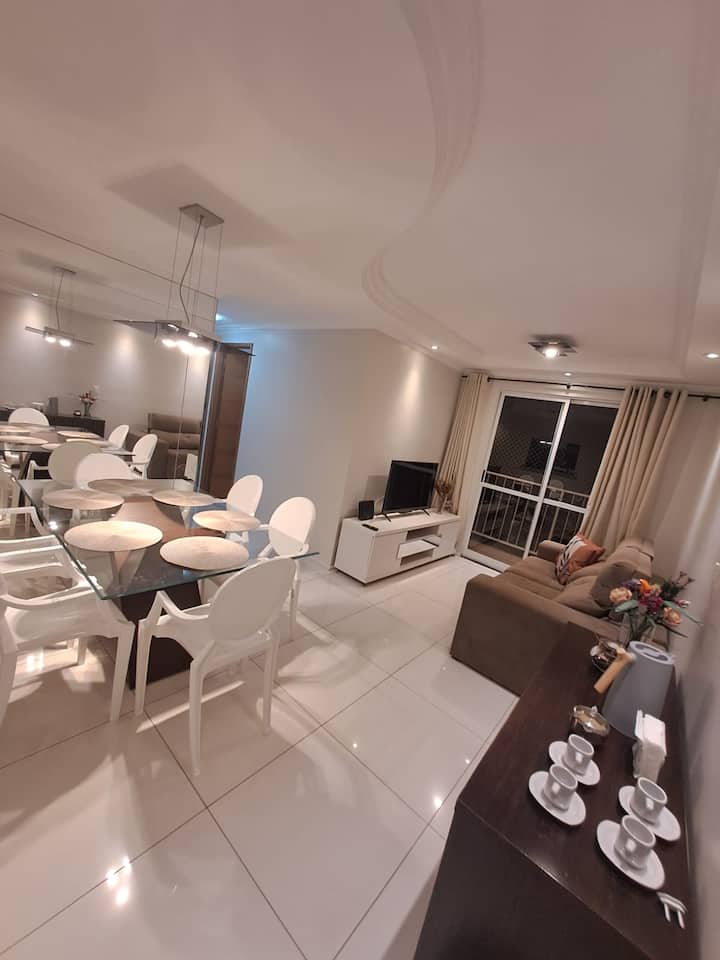 Quarto Quartuplo Em Ap Baeta - Santo André