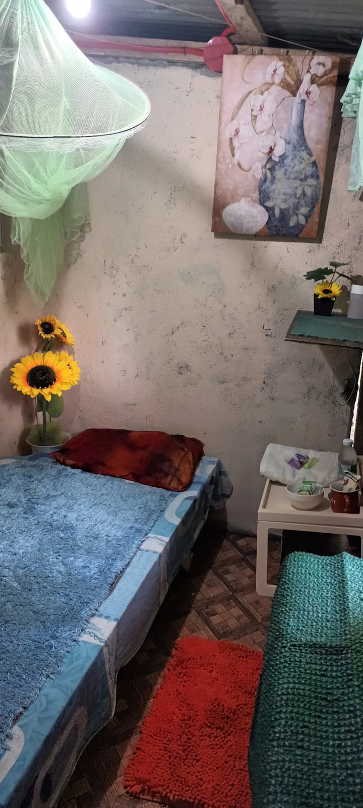 Mincie's Bed Near Public Library And High School - Mauban