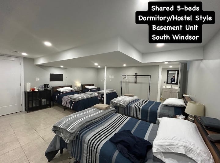 R08 B#2/6 L Shared Dorm Style Hostle Basement - Windsor