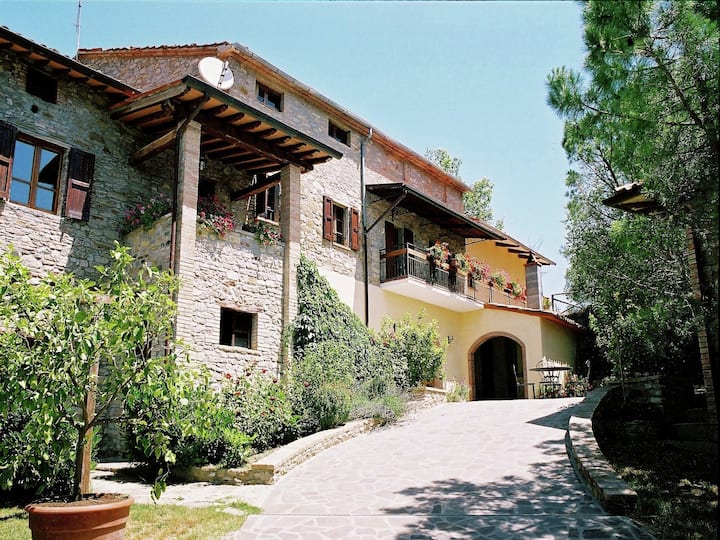 Ferme En Ombrie Près Du Palazzo Bourbon - Città di Castello
