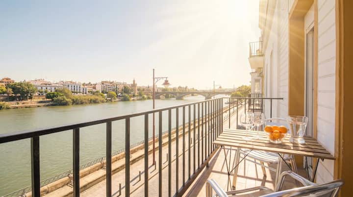 3 Br Apt In Triana With The Best Views In Seville - Seville, Spain