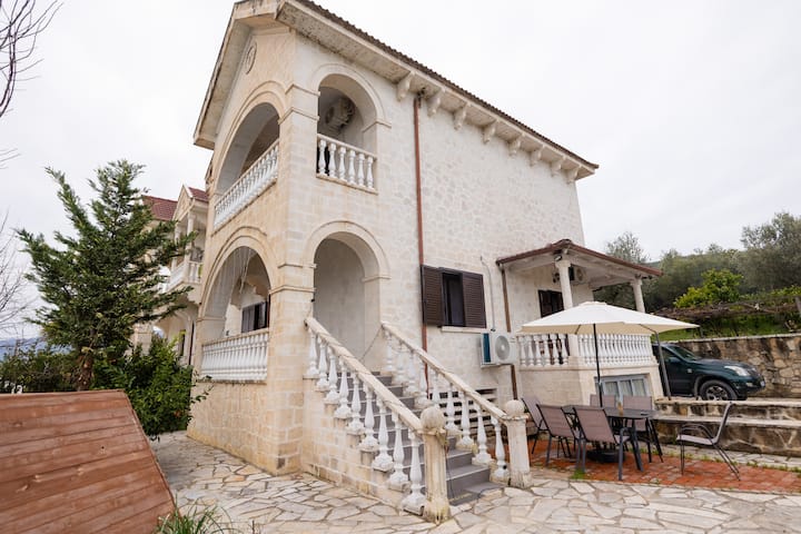 Roan Luxury Villa - Albania