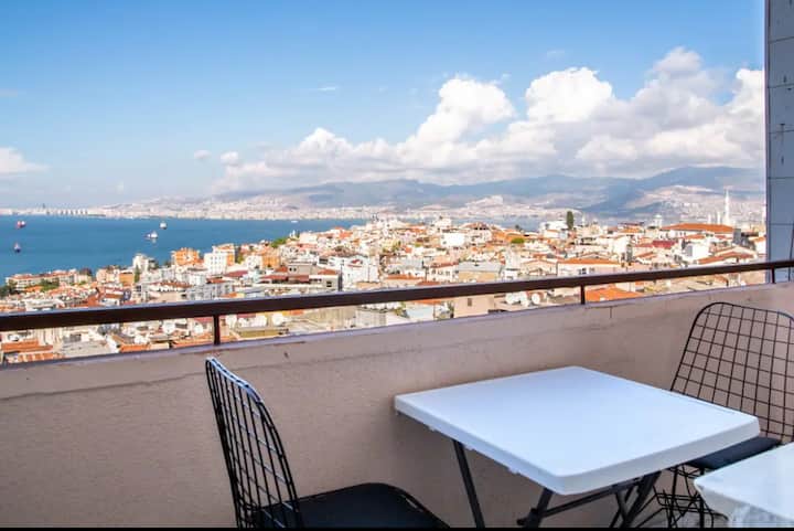 ŞEhirde En İYi Deniz Manzaralı|asansörlü|güvenli - Bornova