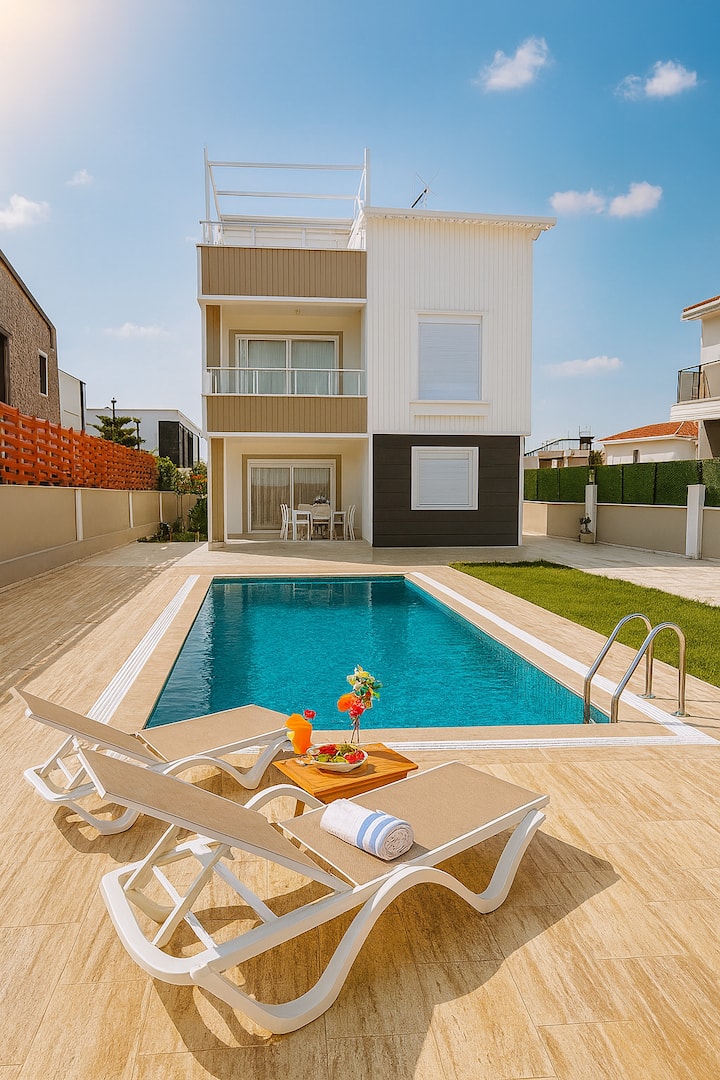 Assos Villa Sui̇ts 2 - Serik