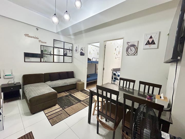 2br Condo Unit Near Sm W/ Fast Wifi & Netflix - Naga