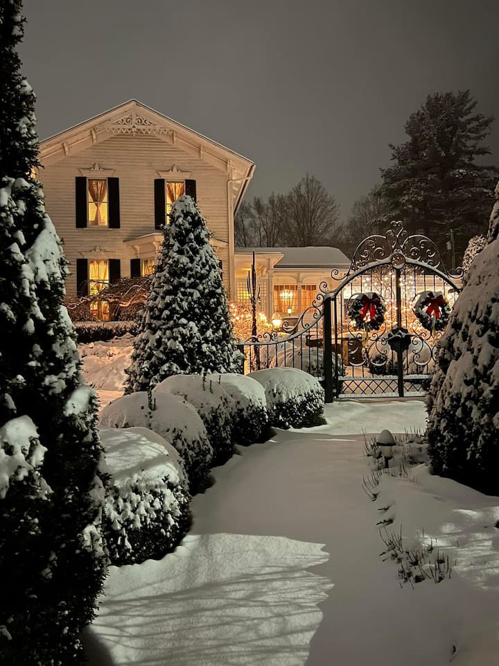 Château Defoi, Doux Rêve - Wellsboro, PA