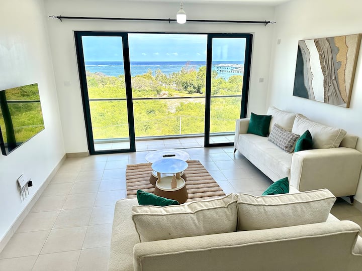 Oceanview Penthouse, Kingbed, Pool, Beach-shanzu - Mombasa