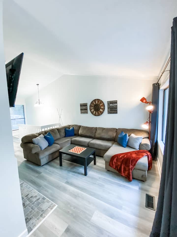 Newly Renovated Townhome In Cary - Cary, NC