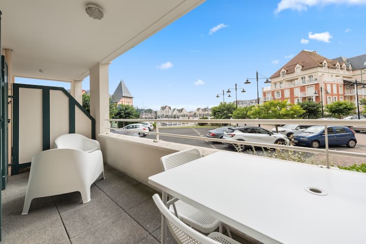 Le Coeur Du Port Guillaume 4 Pers - Plage de Cabourg