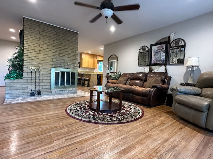 Home In Albuquerque - Albuquerque, NM