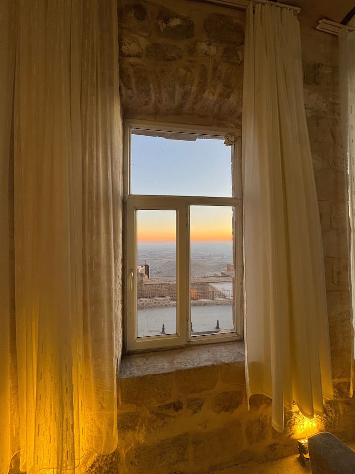 Eski Mardin'de Tarihi Taş Ev - Mardin