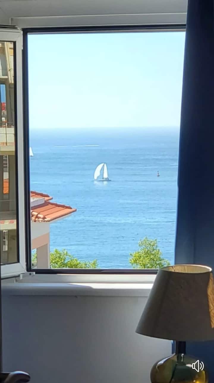 Seaside Retreat In The Heart Of Cascais - Estoril