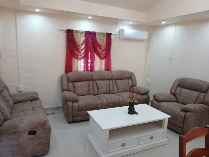 Fana's Airbnb - Tonga
