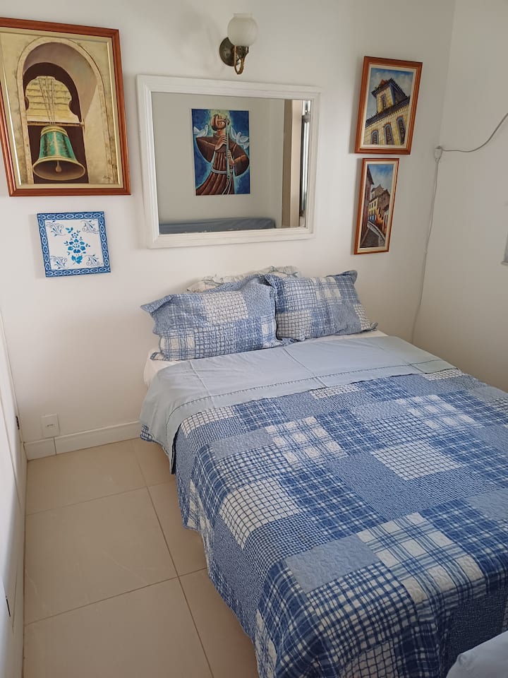 Apartamento Com Varanda Interna - Copacabana
