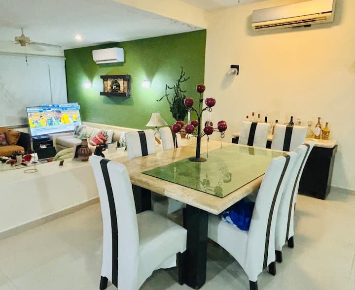 La Casa Del Sol En Playa La Ropa - Zihuatanejo