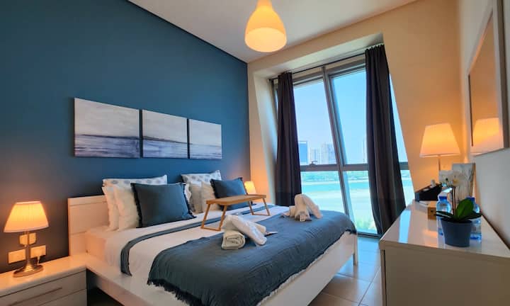 Affordable, 2 Bedroom Apartment, Sea View@pearl - Doha