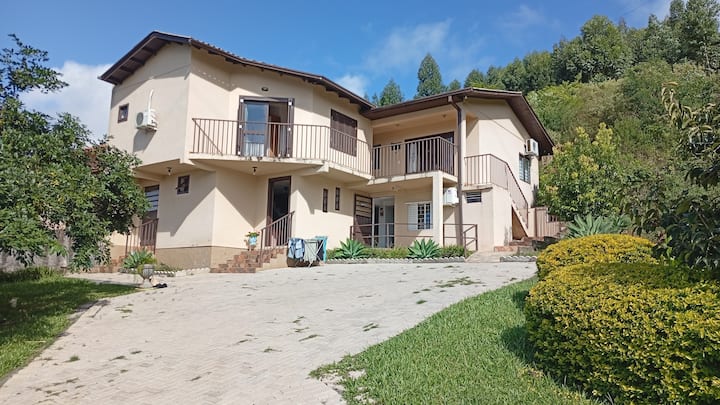 Casa Simples, Limpa. - Dois Irmãos