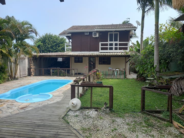 Aconchegante Casa Em Guaratuba - Guaratuba