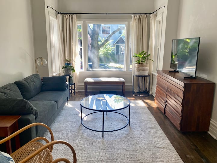 Historical Flat Close To Wrigley - Chicago