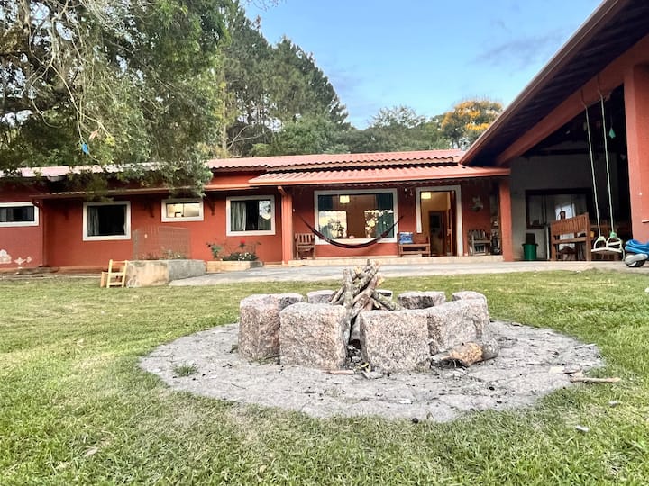 Natureza Perto De Sp! Conforto, Espaço, Segurança. - São Roque