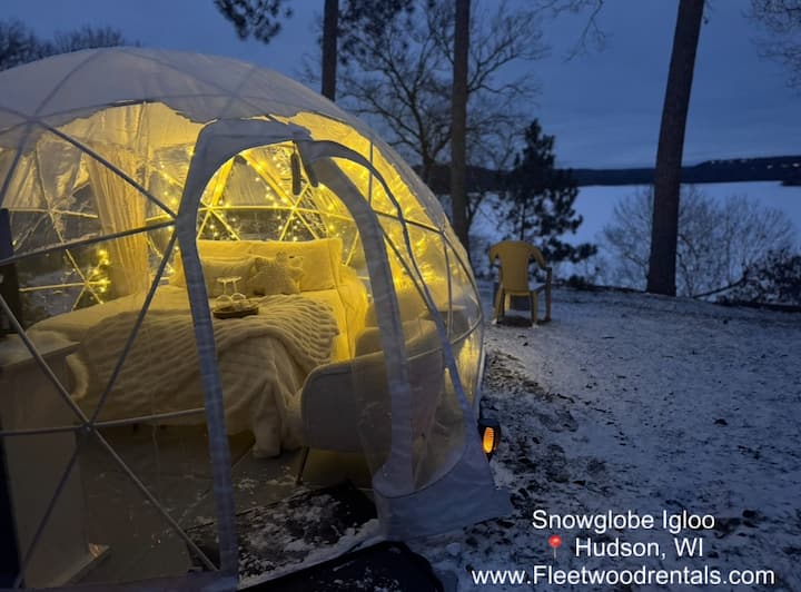 A Romantic Globe Getaway On Lake Mallalieu - Stillwater, MN