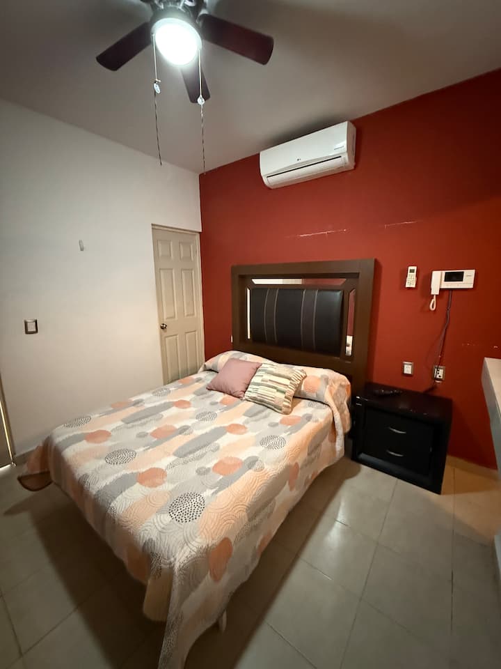 Departamento Amueblado Centrico # 4 (Factura) - Torreon