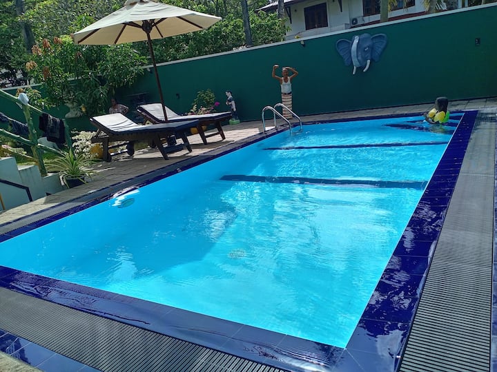 Shells Villa 05 Bed Luxury Villa - Sri Lanka