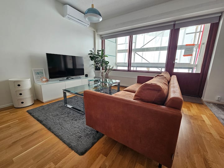 Top 14th Floor View, Air Conditioning And Balcony - Helsinki