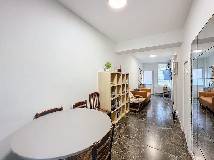 Julien Maison Entière à 5 Lits - Charleroi