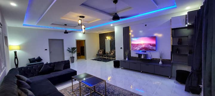 Velvet Vibes Villa Near Islamabad Airport - Islamabad