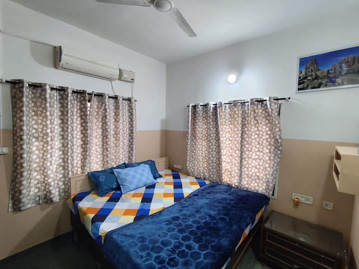 9bedroom Ac Homestay 3 - 3bhk - Mysuru