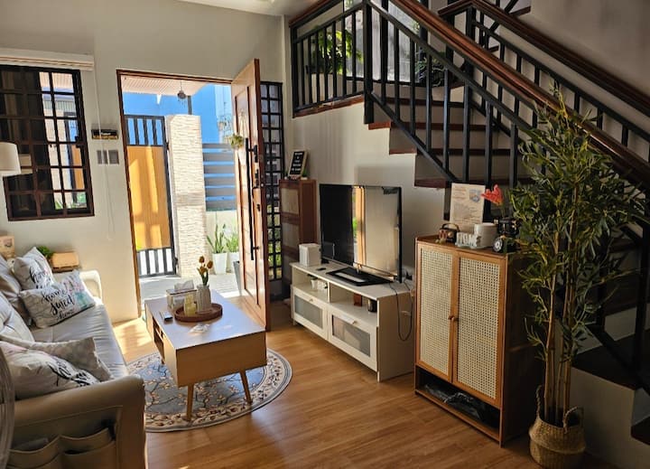 Near Tagaytay/events: Wedding|family|pets-4br Home - Amadeo