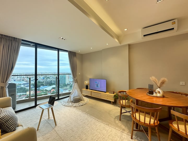 Test Prime Location New 3br Luxury Apt Skyhigh - Phnom Penh