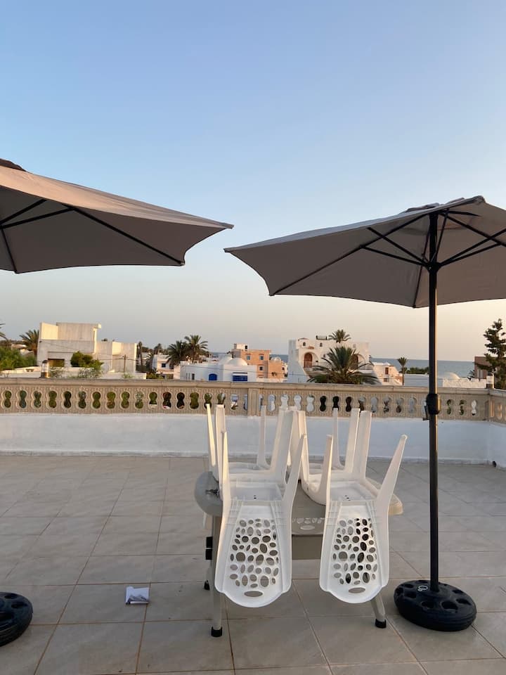 Dartoumana Ogla Zarzis Bient El Rais - Zarzis