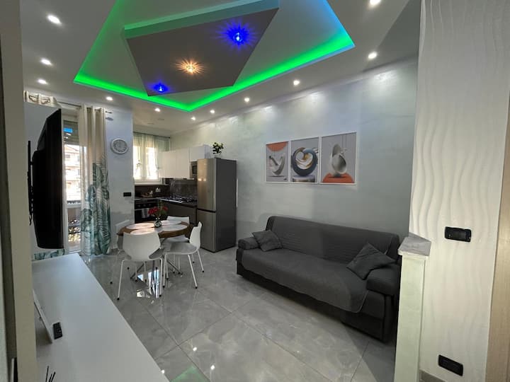 Modern And Exclusive Apartment [Wi-fi + A/c] - Stresa, Italy