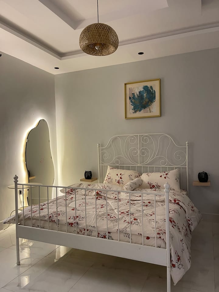 روز ب12 - Jeddah