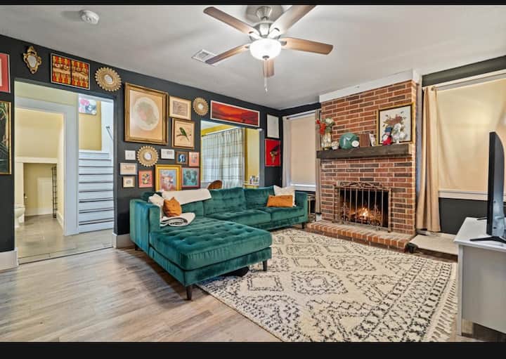 1920’s Historic Craftsman - Stop 6 - Fort Worth