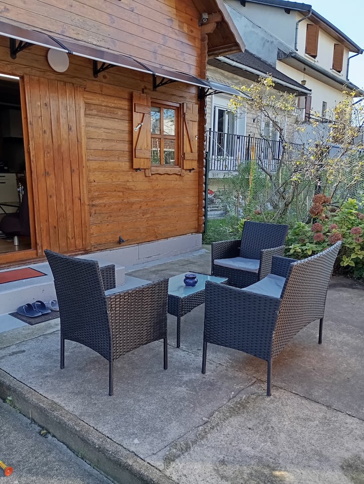 Charming Cottage In A Quiet Paris Suburb! - Bobigny