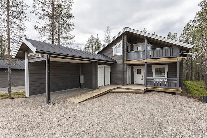 Tilava Mökki Ounaskumpu, Lähellä Golfkenttää - Kittilä