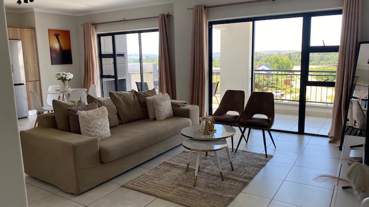 No Loadshedding @ Blyde | Pool, Braai & Wifi - Tyger Valley