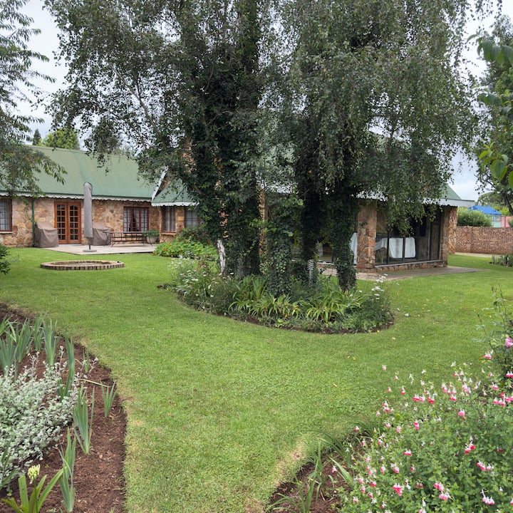 Stone Haven Self - 
Catering House - Dullstroom