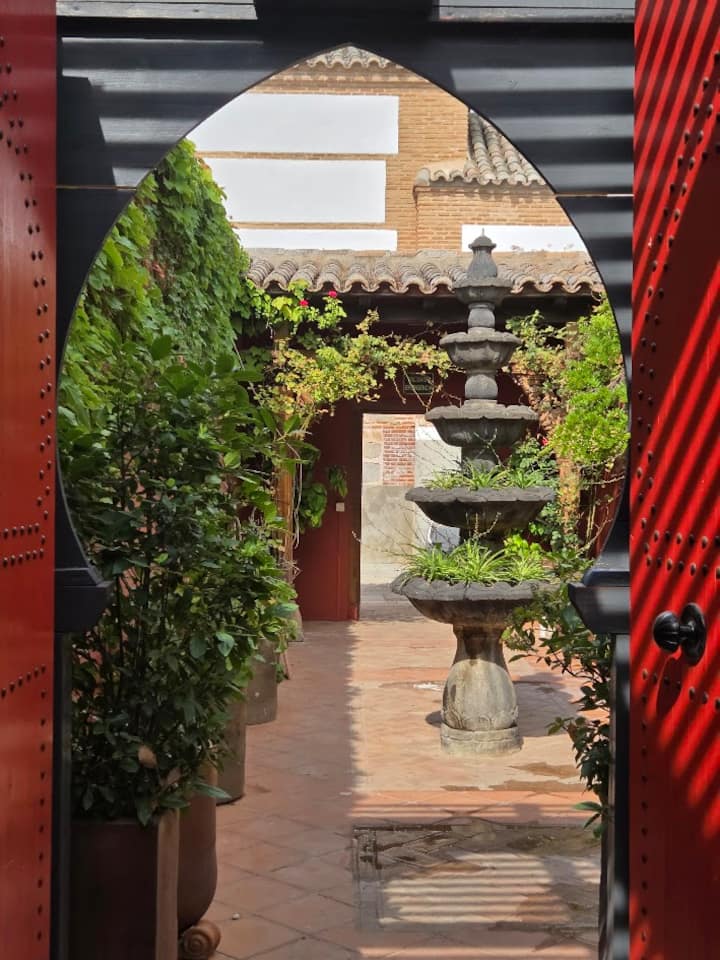 La Puerta Mora - Mora