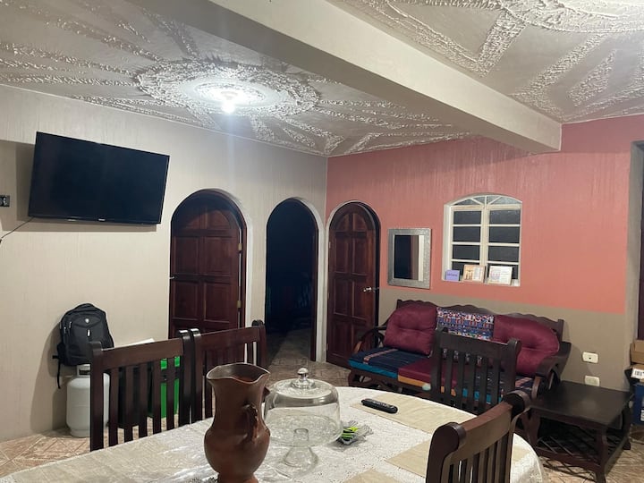 Casa Urizar Chitic, Santo Thomas Chichicastenango - Chichicastenango