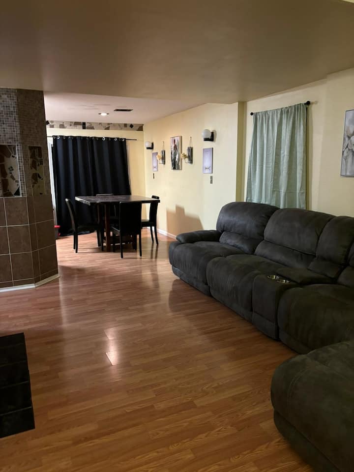 Gorgeous Home With Plenty Of Space For All To Come - Harker Heights, TX